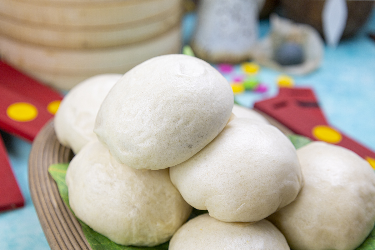 Make Lin's Red Bean Buns Inspired By Spirited Away - The Starving Chef